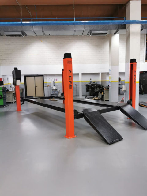 Vente de pont élévateur pour voiture - JMJ Garage Equipement